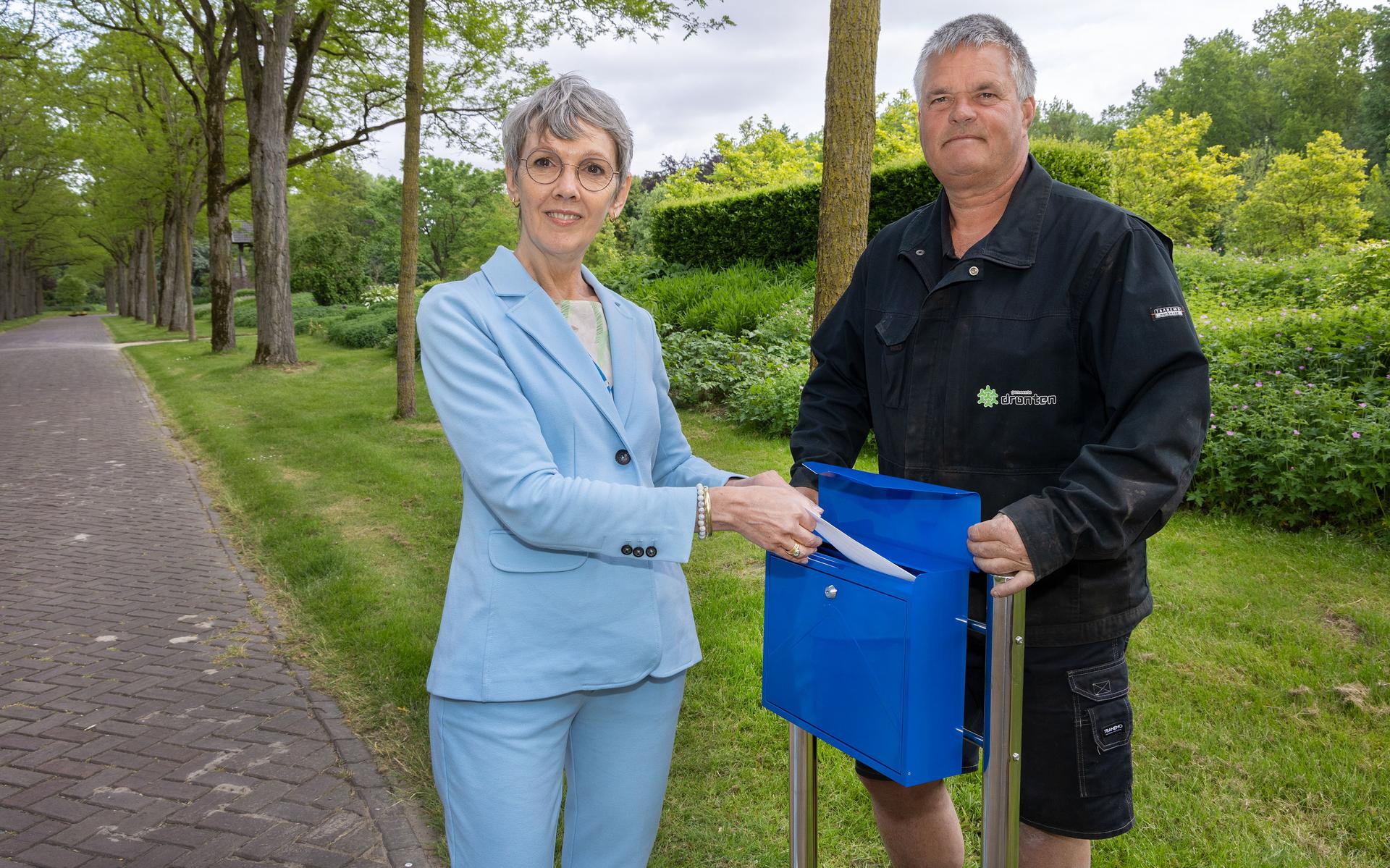 ‘Hemelpost’ brengt je dichterbij een dierbare overledene - Flevopost