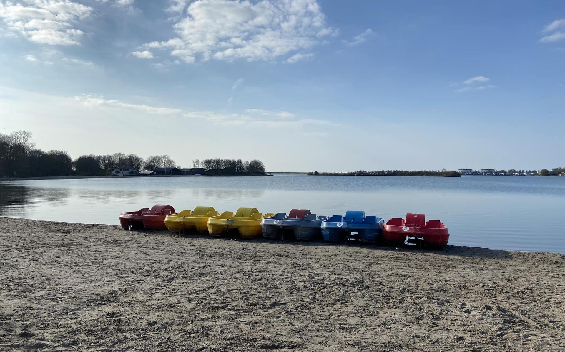 Toms Beach en Surf opent deuren aan het Bovenwater in Lelystad - Flevopost